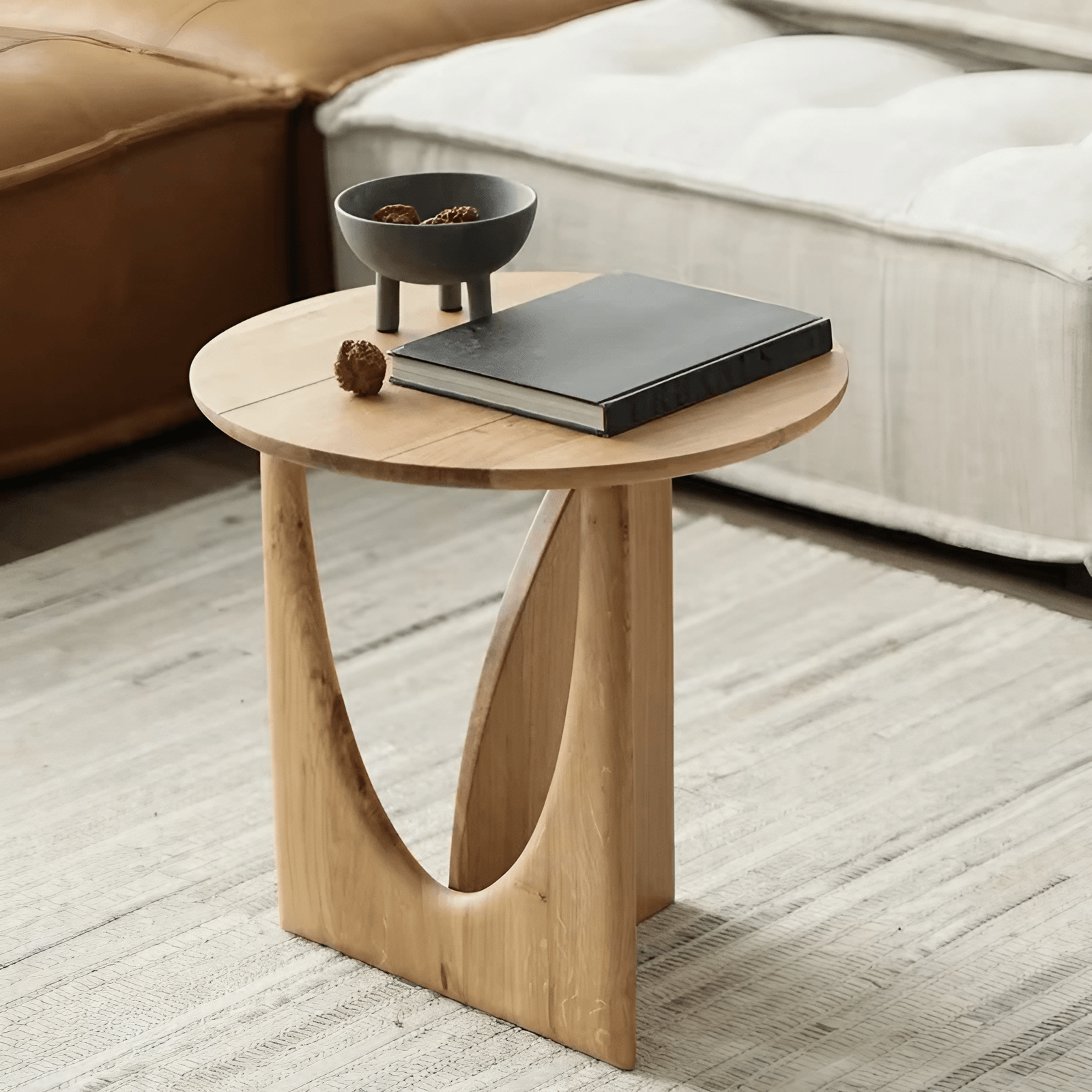 Round Wood Side Table Designer Corner Table - Walnut/Oak/Black ...