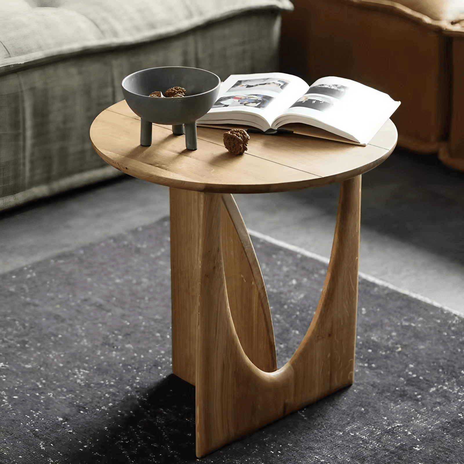 Light Luxury Designer Corner Table Round Wood Side Table - Walnut/Oak ...