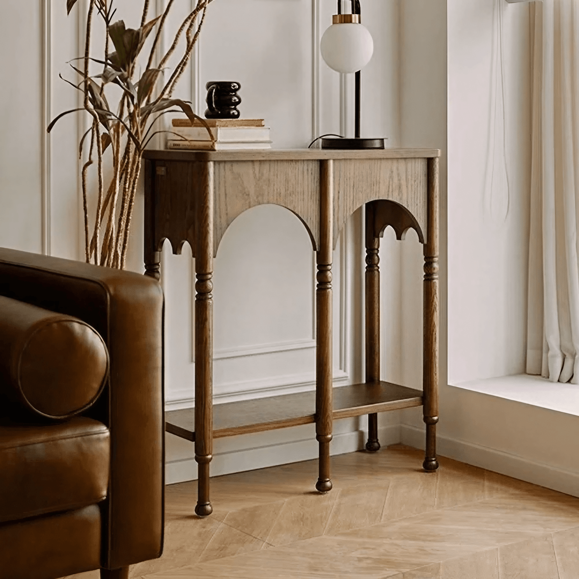 Victorian Entry Way Solid Wood Console Table for Living Room, 31.4"L x ...